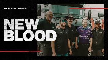 RoadLife de Mack Trucks montre ce qu'il faut pour garder NASCAR Racing ...