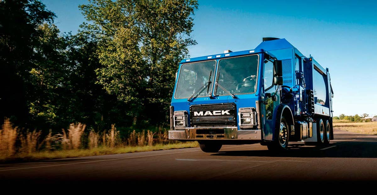 Modèle LR | Camions Mack